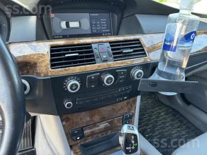 Синий БМВ 535 2007 в Бауска, объемом двигателя 3.00 л и пробегом 402 тыс. км за 4600 €, фото 23 на AUTOMOTO.COM.LV