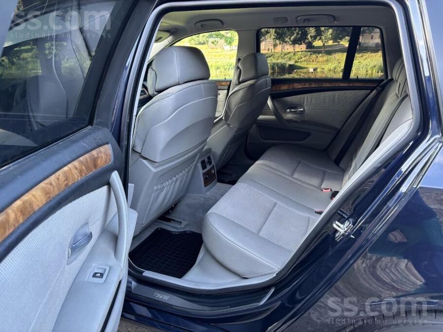 Blue BMW 535 2007 in Bauska, with an engine capacity of 3.00 L and mileage of 0 thousand km for 5500 €, photo 29 on AUTOMOTO.COM.LV