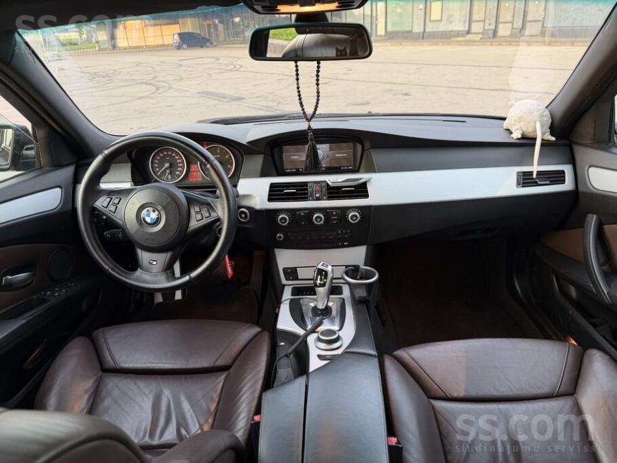 Zils BMW 535 2007 Rīga, ar dzinēja tilpumu 3.00 L un nobraukumu 374 tūkst. km par 6350 €, foto 10 vietnē AUTOMOTO.COM.LV