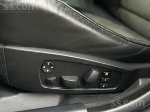 Blue BMW 535 2007 in Jelgava, with an engine capacity of 3.00 L and mileage of 254 thousand km for 9300 €, photo 14 on AUTOMOTO.COM.LV
