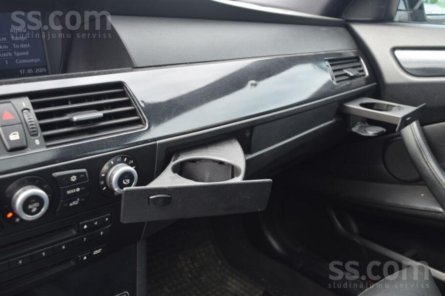 Blue BMW 535 2008 in Jelgava, with an engine capacity of 3.00 L and mileage of 432 thousand km for 6590 €, photo 20 on AUTOMOTO.COM.LV