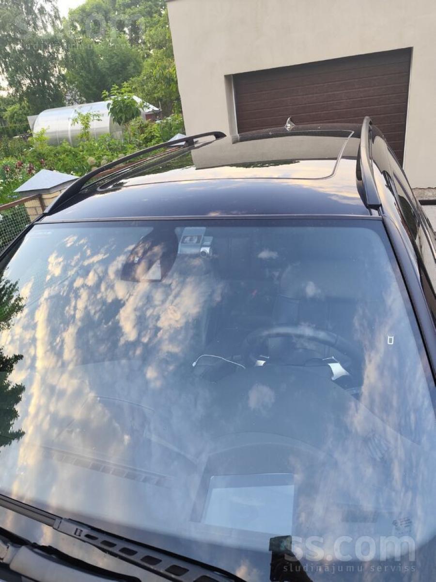 Blue BMW 535 2008 in Ventspils, with an engine capacity of 3.50 L and mileage of 460 thousand km for 10000 €, photo 11 on AUTOMOTO.COM.LV