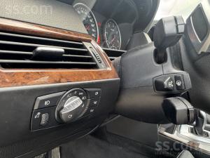 Синий БМВ 535 2009 в Рига, объемом двигателя 3.00 л и пробегом 425 тыс. км за 7500 €, фото 12 на AUTOMOTO.COM.LV