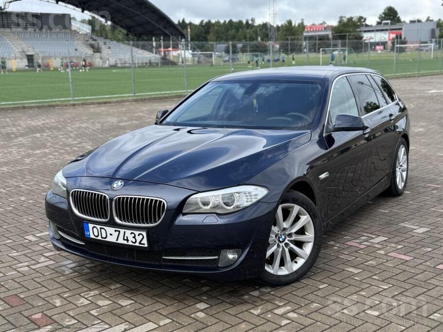 Blue BMW 535 2010 in Valmiera, with an engine capacity of 3.00 L and mileage of 411 thousand km for 6590 €, photo 1 on AUTOMOTO.COM.LV