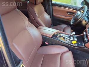 Blue BMW 535 2011 in Riga, with an engine capacity of 3.00 L and mileage of 300 thousand km for 7490 €, photo 20 on AUTOMOTO.COM.LV