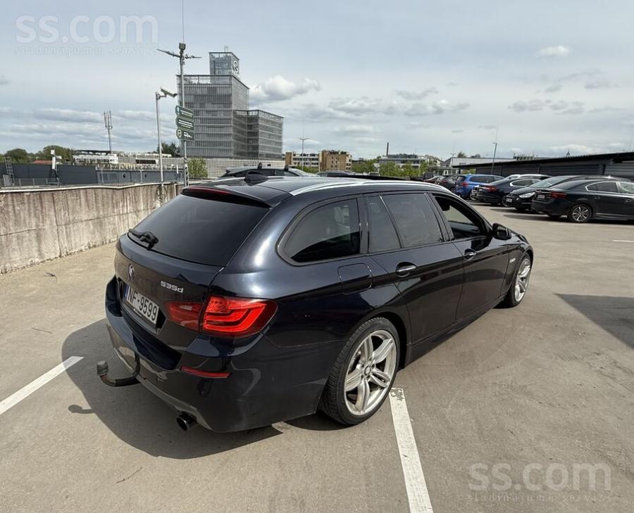 Zils BMW 535 2011 Rīga, ar dzinēja tilpumu 3.00 L un nobraukumu 0 tūkst. km par 8990 €, foto 3 vietnē AUTOMOTO.COM.LV