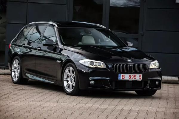 Blue BMW 535 2011 in Jelgava, with an engine capacity of 3.00 L and mileage of 323 thousand km for 10900 €, photo 3 on AUTOMOTO.COM.LV