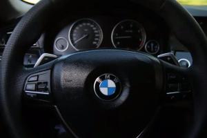 Blue BMW 535 2011 in Riga, with an engine capacity of 3.00 L and mileage of 421 thousand km for 7490 €, photo 28 on AUTOMOTO.COM.LV