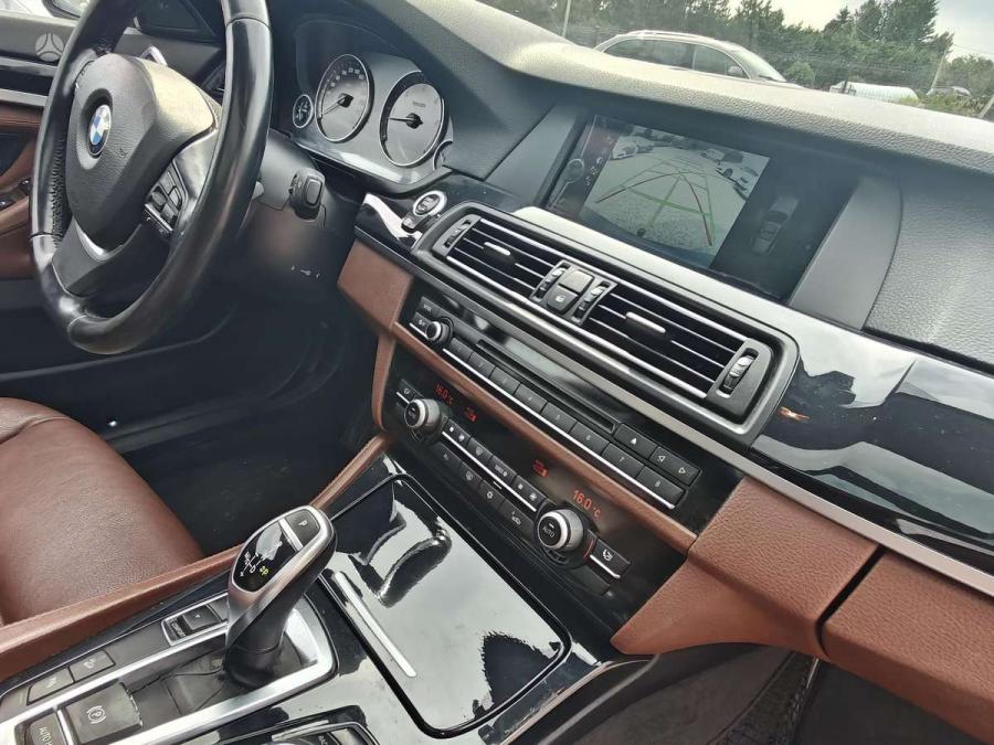 Blue BMW 535 2011 in Vilnius, with an engine capacity of 2.99 L and mileage of 319 thousand km for 7950 €, photo 17 on AUTOMOTO.COM.LV