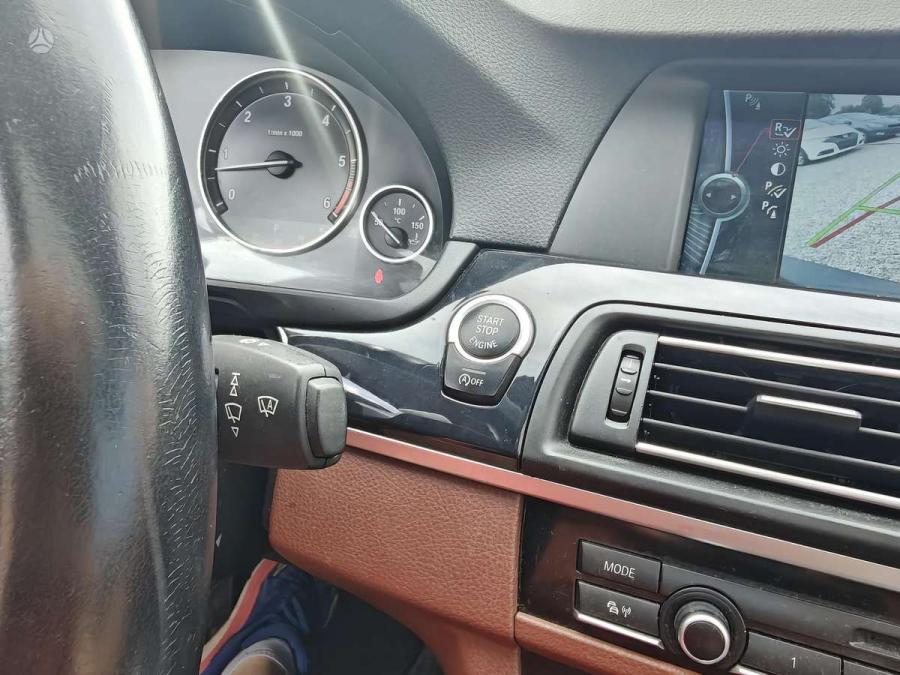 Blue BMW 535 2011 in Vilnius, with an engine capacity of 2.99 L and mileage of 319 thousand km for 7950 €, photo 19 on AUTOMOTO.COM.LV