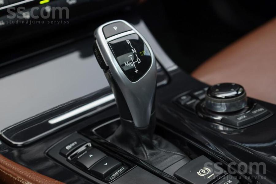 Zils BMW 535 2011 Rīga, ar dzinēja tilpumu 3.00 L un nobraukumu 325 tūkst. km par 9995 €, foto 18 vietnē AUTOMOTO.COM.LV