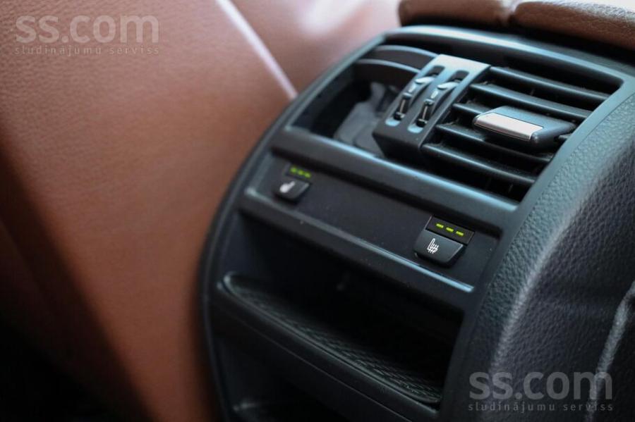 Zils BMW 535 2011 Rīga, ar dzinēja tilpumu 3.00 L un nobraukumu 325 tūkst. km par 9995 €, foto 22 vietnē AUTOMOTO.COM.LV