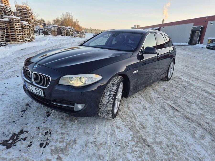 Blue BMW 535 2012 in Kaunas, with an engine capacity of 2.99 L and mileage of 276 thousand km for 8450 €, photo 1 on AUTOMOTO.COM.LV