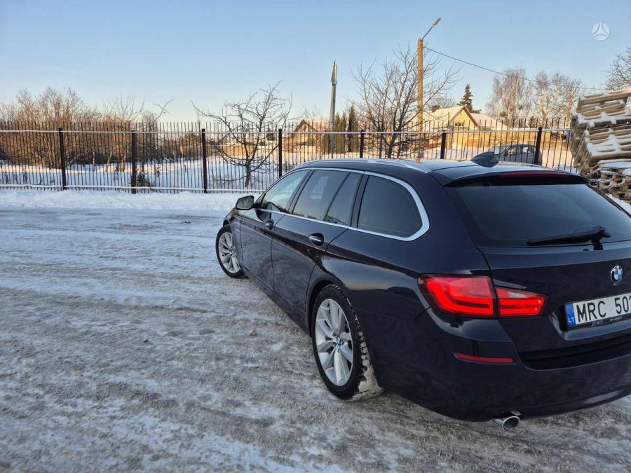 Blue BMW 535 2012 in Kaunas, with an engine capacity of 2.99 L and mileage of 276 thousand km for 8450 €, photo 5 on AUTOMOTO.COM.LV