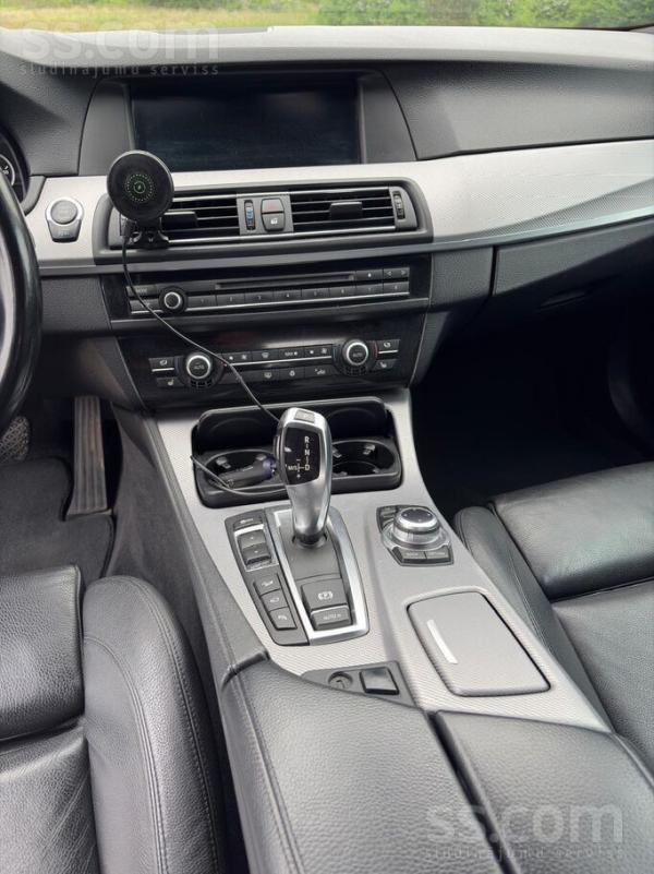 Zils BMW 535 2012 Ventspils, ar dzinēja tilpumu 3.00 L un nobraukumu 265 tūkst. km par 11000 €, foto 6 vietnē AUTOMOTO.COM.LV