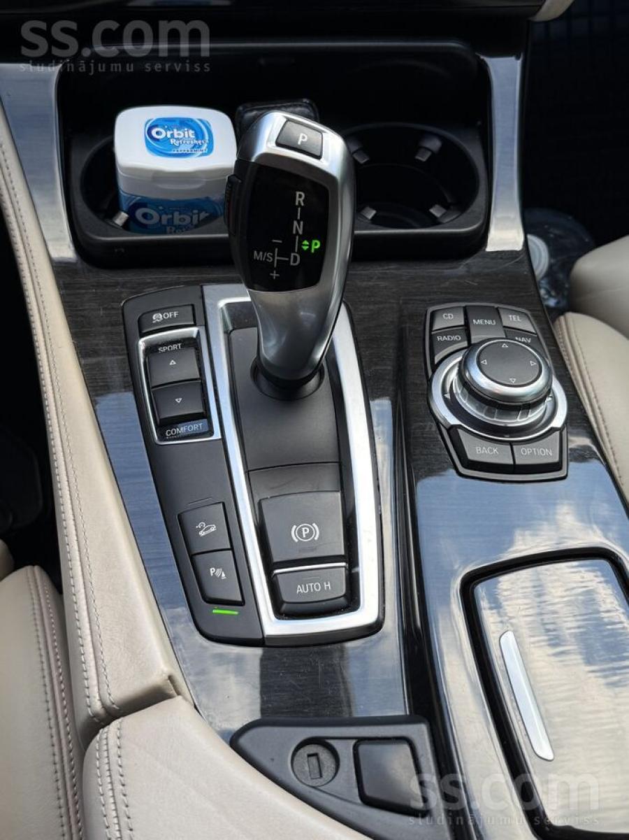 Zils BMW 535 2012 Liepāja, ar dzinēja tilpumu 3.00 L un nobraukumu 264 tūkst. km par 10500 €, foto 9 vietnē AUTOMOTO.COM.LV