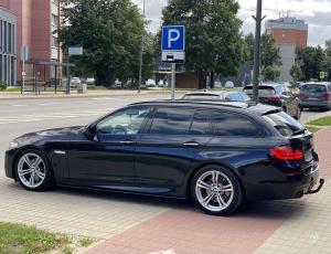 Blue BMW 535 2012 in Marijampole, with an engine capacity of 2.99 L and mileage of 363 thousand km for 7950 €, photo 12 on AUTOMOTO.COM.LV