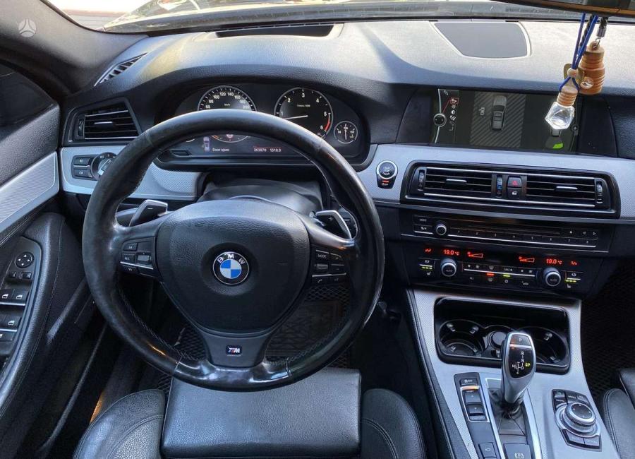 Blue BMW 535 2012 in Marijampole, with an engine capacity of 2.99 L and mileage of 363 thousand km for 7950 €, photo 23 on AUTOMOTO.COM.LV