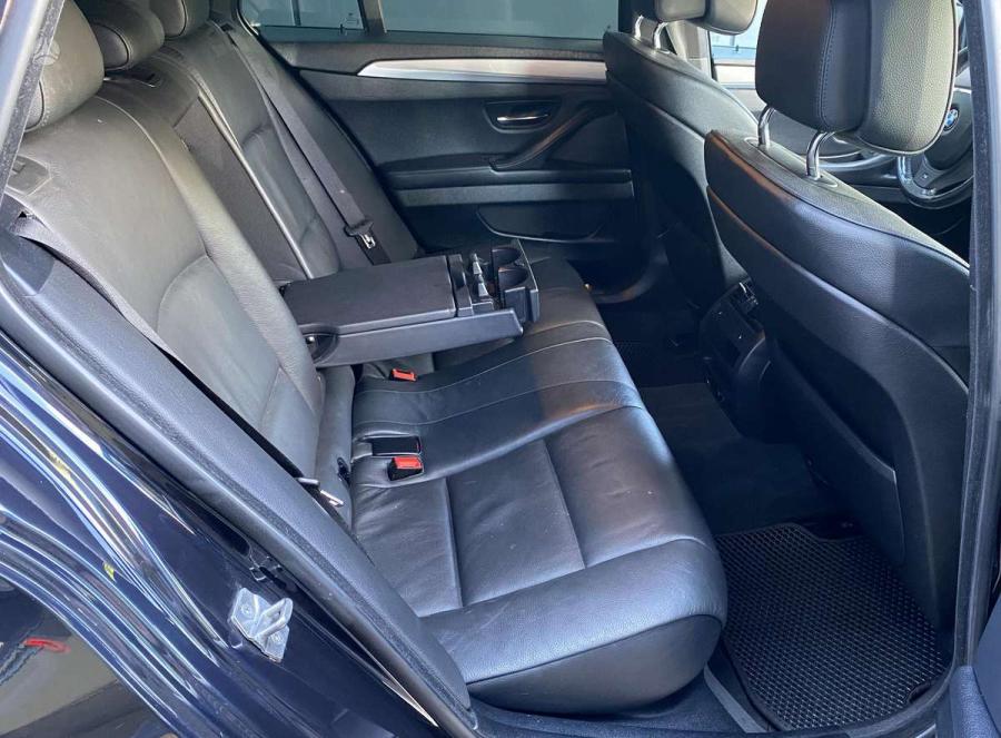 Blue BMW 535 2012 in Marijampole, with an engine capacity of 2.99 L and mileage of 363 thousand km for 7950 €, photo 39 on AUTOMOTO.COM.LV