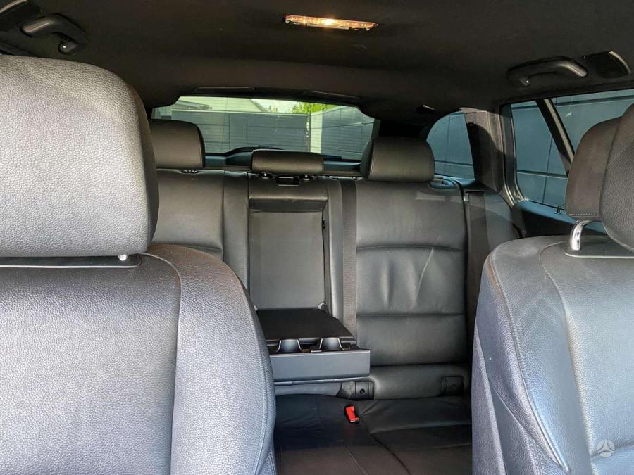 Blue BMW 535 2012 in Marijampole, with an engine capacity of 2.99 L and mileage of 363 thousand km for 7950 €, photo 41 on AUTOMOTO.COM.LV