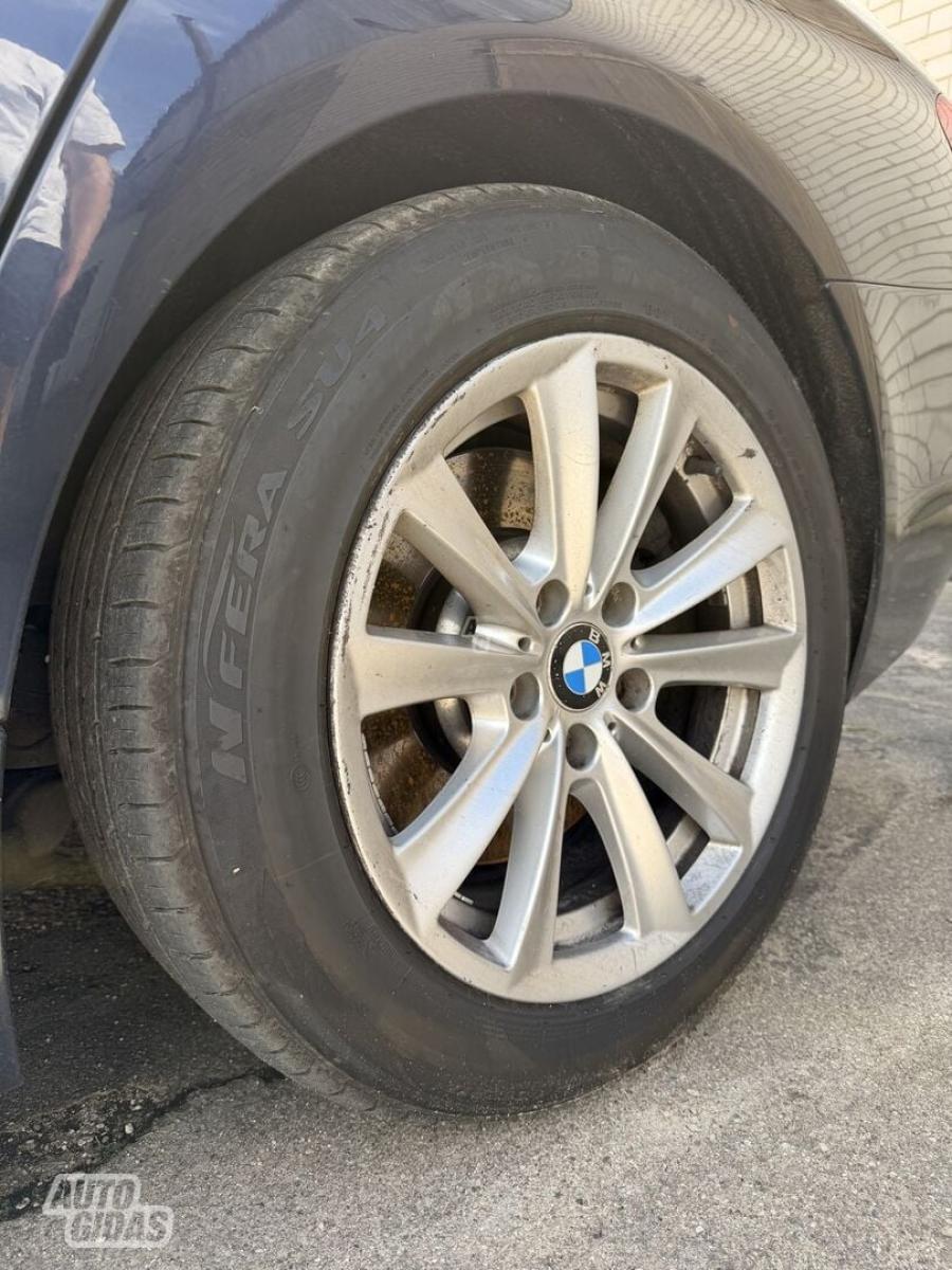 Zils BMW 535 2013 Viļņa, ar dzinēja tilpumu 3.00 L un nobraukumu 216 tūkst. km par 6000 €, foto 21 vietnē AUTOMOTO.COM.LV