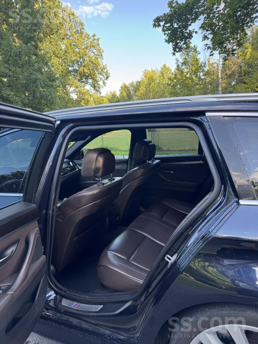 Blue BMW 535 2013 in Riga, with an engine capacity of 3.00 L and mileage of 447 thousand km for 10500 €, photo 9 on AUTOMOTO.COM.LV