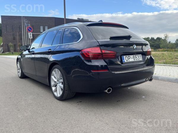 BMW 535 2013 in Rezekne on AUTOMOTO.COM.LV Blue BMW 535 2013 in Rezekne, with an engine capacity of 3.00 L and mileage of 257 thousand km for 9500 €, photo 4 on AUTOMOTO.COM.LV