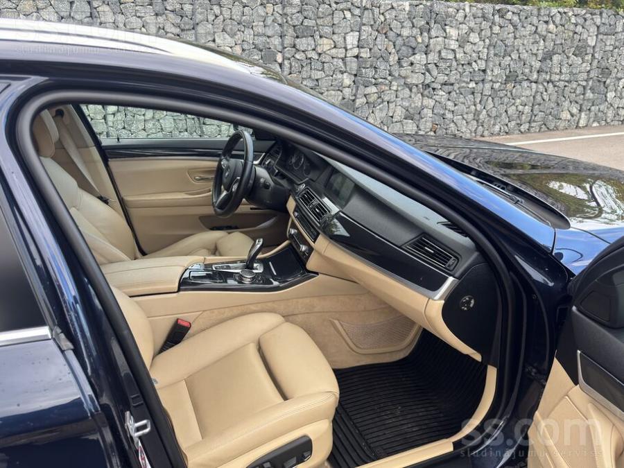 Blue BMW 535 2013 in Rezekne, with an engine capacity of 3.00 L and mileage of 257 thousand km for 9500 €, photo 12 on AUTOMOTO.COM.LV