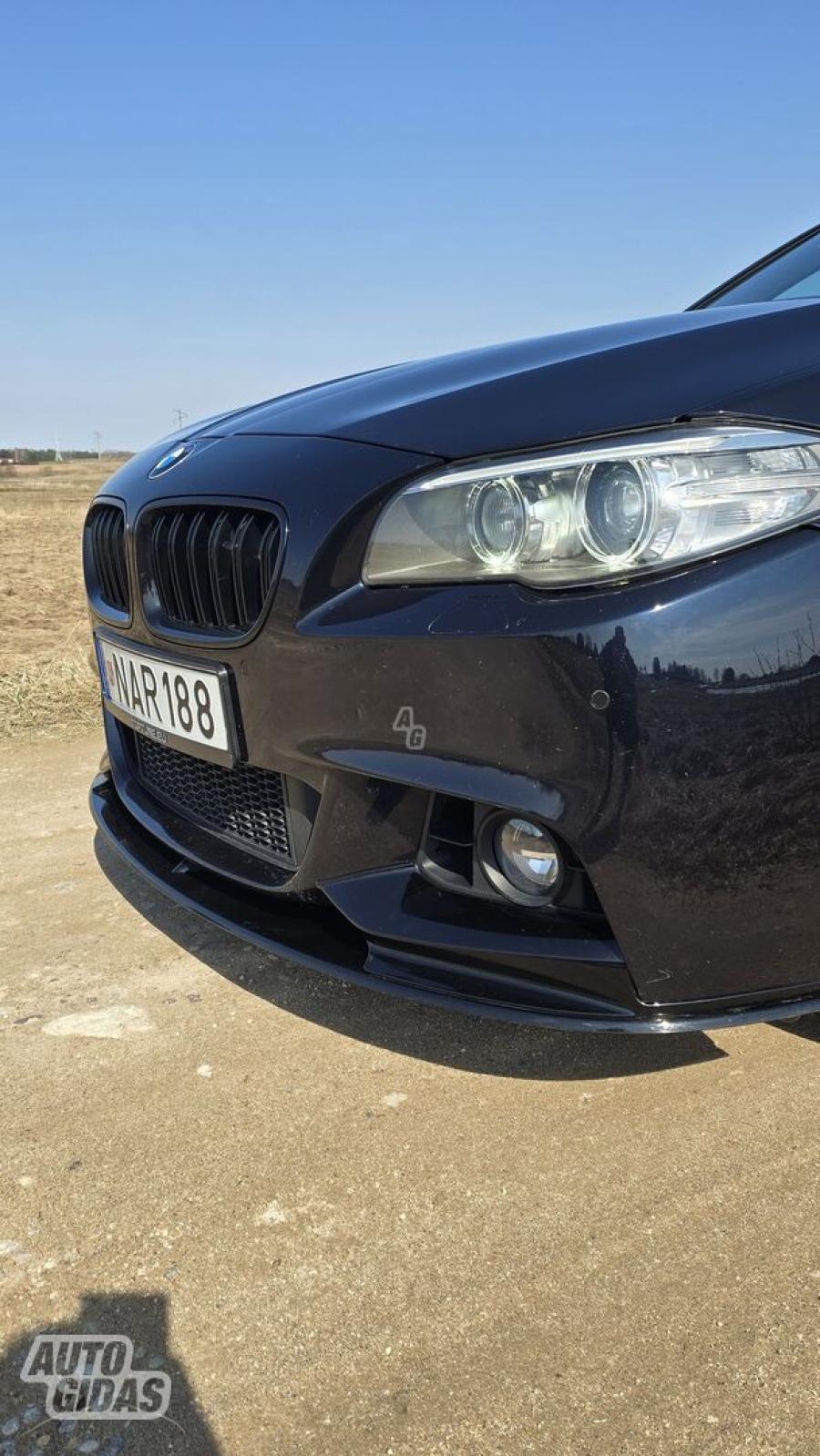 Blue BMW 535 2014 in Vilnius, with an engine capacity of 3.00 L and mileage of 253 thousand km for 12800 €, photo 4 on AUTOMOTO.COM.LV