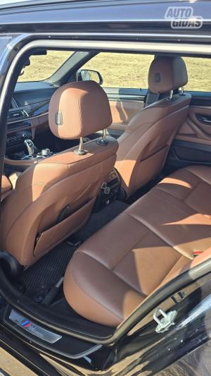 Blue BMW 535 2014 in Vilnius, with an engine capacity of 3.00 L and mileage of 253 thousand km for 12800 €, photo 11 on AUTOMOTO.COM.LV
