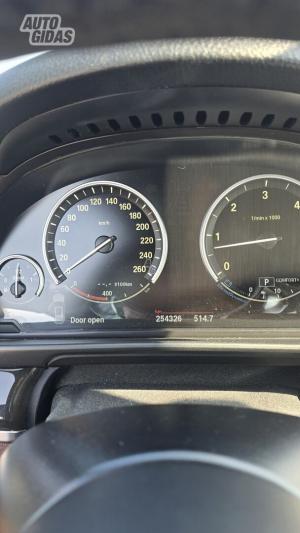 Blue BMW 535 2014 in Vilnius, with an engine capacity of 3.00 L and mileage of 253 thousand km for 12800 €, photo 13 on AUTOMOTO.COM.LV