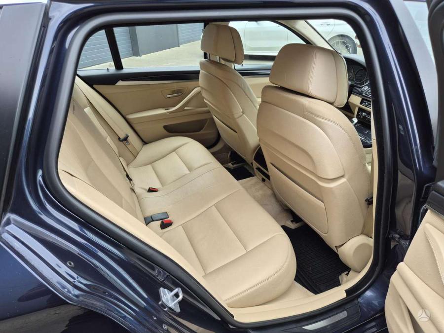 Zils BMW 535 2014 Utena, ar dzinēja tilpumu 2.99 L un nobraukumu 336 tūkst. km par 9990 €, foto 34 vietnē AUTOMOTO.COM.LV