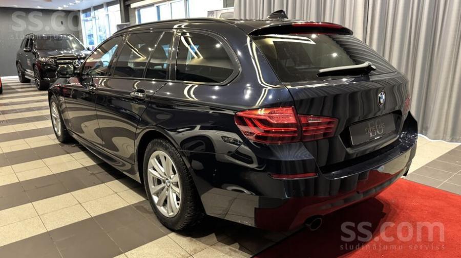 Blue BMW 535 2016 in Riga, with an engine capacity of 3.00 L and mileage of 271 thousand km for 12990 €, photo 7 on AUTOMOTO.COM.LV
