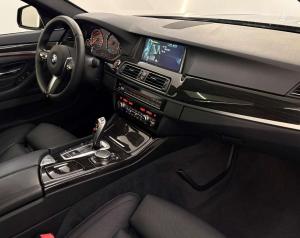Blue BMW 535 2016 in Marijampole, with an engine capacity of 2.99 L and mileage of 235 thousand km for 14650 €, photo 9 on AUTOMOTO.COM.LV