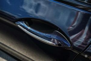 Blue BMW 535 2016 in Kaunas, with an engine capacity of 2.99 L and mileage of 154 thousand km for 16950 €, photo 9 on AUTOMOTO.COM.LV