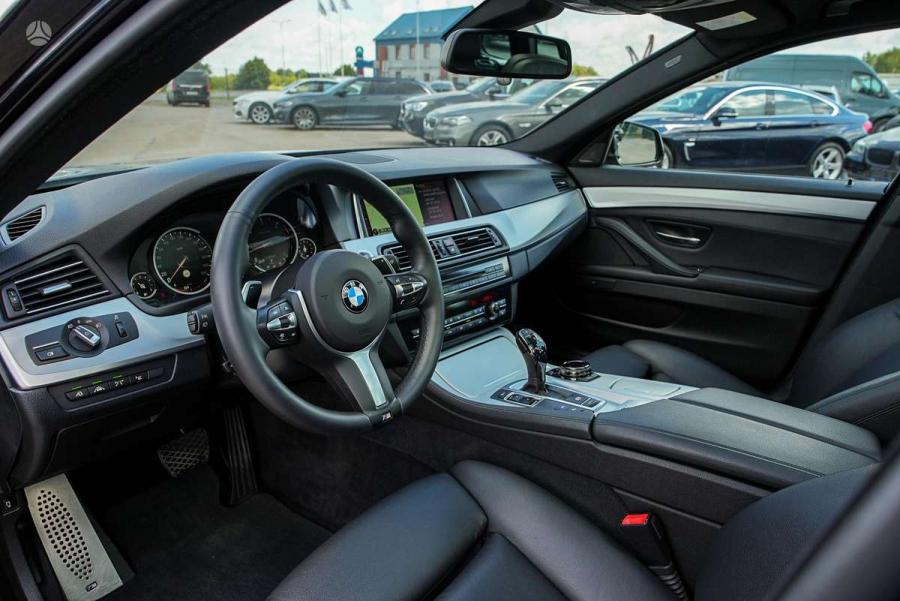 Blue BMW 535 2016 in Kaunas, with an engine capacity of 2.99 L and mileage of 154 thousand km for 16950 €, photo 26 on AUTOMOTO.COM.LV