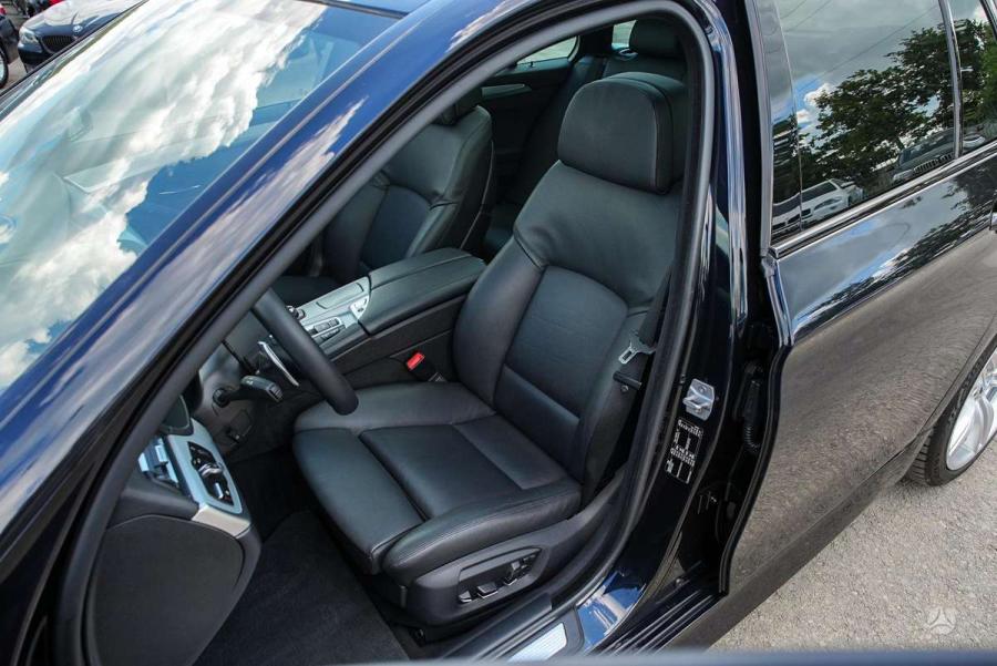 Blue BMW 535 2016 in Kaunas, with an engine capacity of 2.99 L and mileage of 154 thousand km for 16950 €, photo 28 on AUTOMOTO.COM.LV