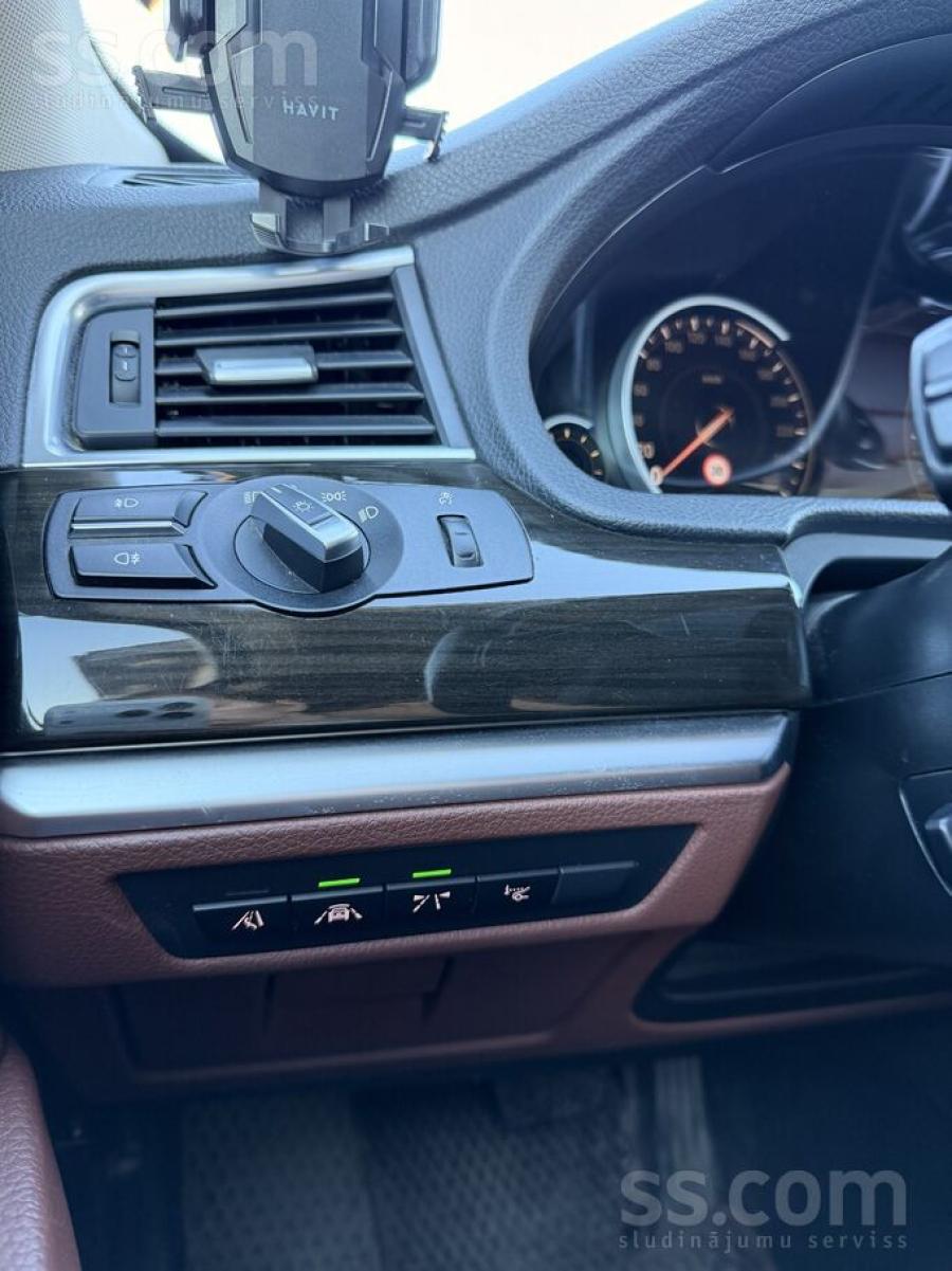 Brūns BMW 535 2014 Rīga, ar dzinēja tilpumu 3.00 L un nobraukumu 346 tūkst. km par 13400 €, foto 14 vietnē AUTOMOTO.COM.LV