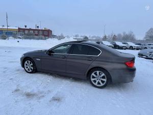 Brūns BMW 535 2011 Telšiai, ar dzinēja tilpumu 2.99 L un nobraukumu 225 tūkst. km par 9300 €, foto 3 vietnē AUTOMOTO.COM.LV