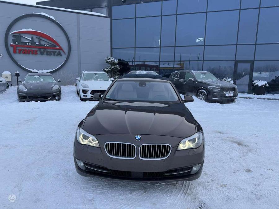 Brūns BMW 535 2011 Telšiai, ar dzinēja tilpumu 2.99 L un nobraukumu 225 tūkst. km par 9300 €, foto 9 vietnē AUTOMOTO.COM.LV