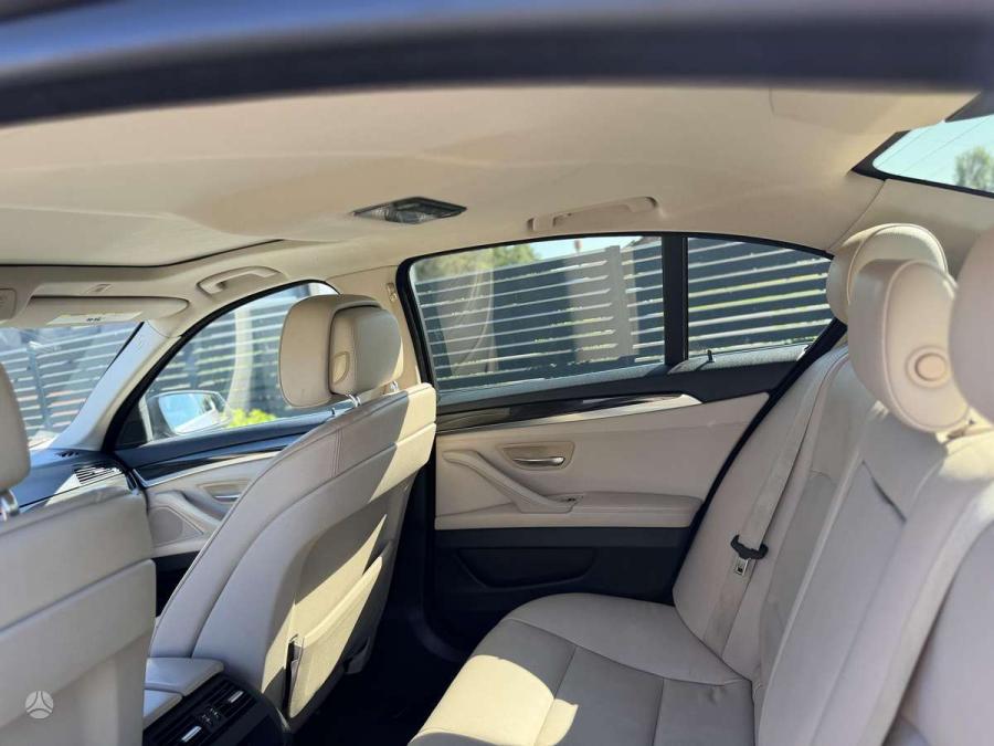 Brūns BMW 535 2013 Šilutė, ar dzinēja tilpumu 2.98 L un nobraukumu 275 tūkst. km par 8000 €, foto 9 vietnē AUTOMOTO.COM.LV