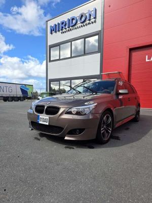 Brūns BMW 535 2005 Tallina, ar dzinēja tilpumu 3.00 L un nobraukumu 390 tūkst. km par 14000 €, foto  vietnē AUTOMOTO.COM.LV