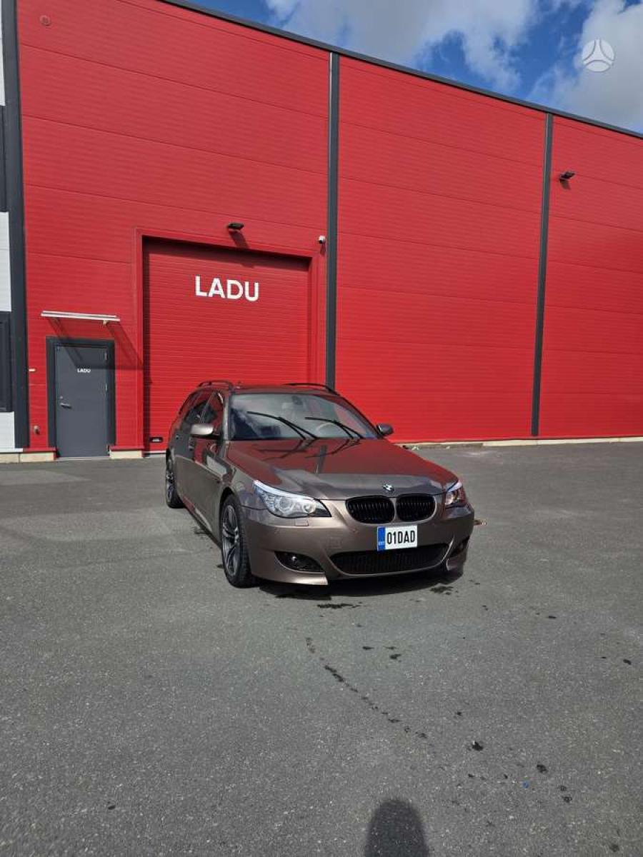 Brūns BMW 535 2005 Tallina, ar dzinēja tilpumu 3.00 L un nobraukumu 390 tūkst. km par 14000 €, foto 6 vietnē AUTOMOTO.COM.LV
