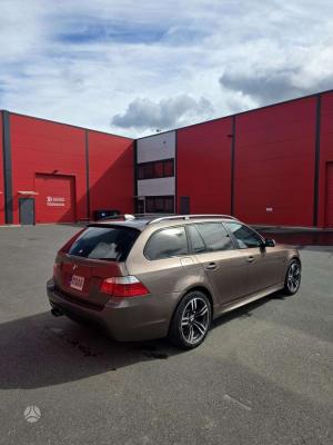 Brūns BMW 535 2005 Tallina, ar dzinēja tilpumu 3.00 L un nobraukumu 390 tūkst. km par 14000 €, foto 15 vietnē AUTOMOTO.COM.LV