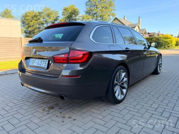 Brown BMW 535 2012 in Riga, with an engine capacity of 3.00 L and mileage of 311 thousand km for 9995 €, photo 4 on AUTOMOTO.COM.LV