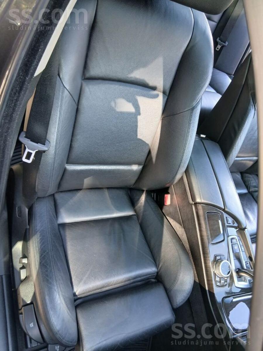 Brūns BMW 535 2012 Rīga, ar dzinēja tilpumu 3.00 L un nobraukumu 350 tūkst. km par 8450 €, foto 18 vietnē AUTOMOTO.COM.LV