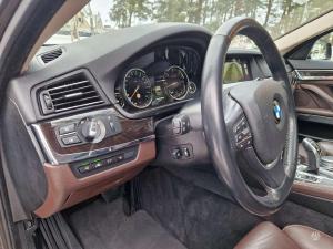 Brown BMW 535 2015 in Prienai, with an engine capacity of 3.00 L and mileage of 295 thousand km for 11999 €, photo 12 on AUTOMOTO.COM.LV