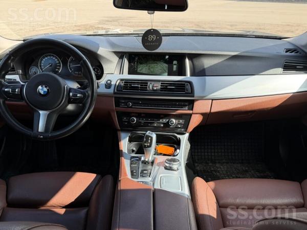 Brown BMW 535 2015 in Riga, with an engine capacity of 3.00 L and mileage of 217 thousand km for 13500 €, photo 7 on AUTOMOTO.COM.LV