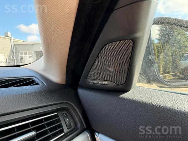 Brown BMW 535 2015 in Riga, with an engine capacity of 3.00 L and mileage of 217 thousand km for 13500 €, photo 8 on AUTOMOTO.COM.LV
