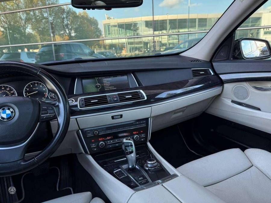 Melns BMW 535 Gran Turismo 2010 Klaipėda, ar dzinēja tilpumu 2.98 L un nobraukumu 235 tūkst. km par 7900 €, foto 18 vietnē AUTOMOTO.COM.LV